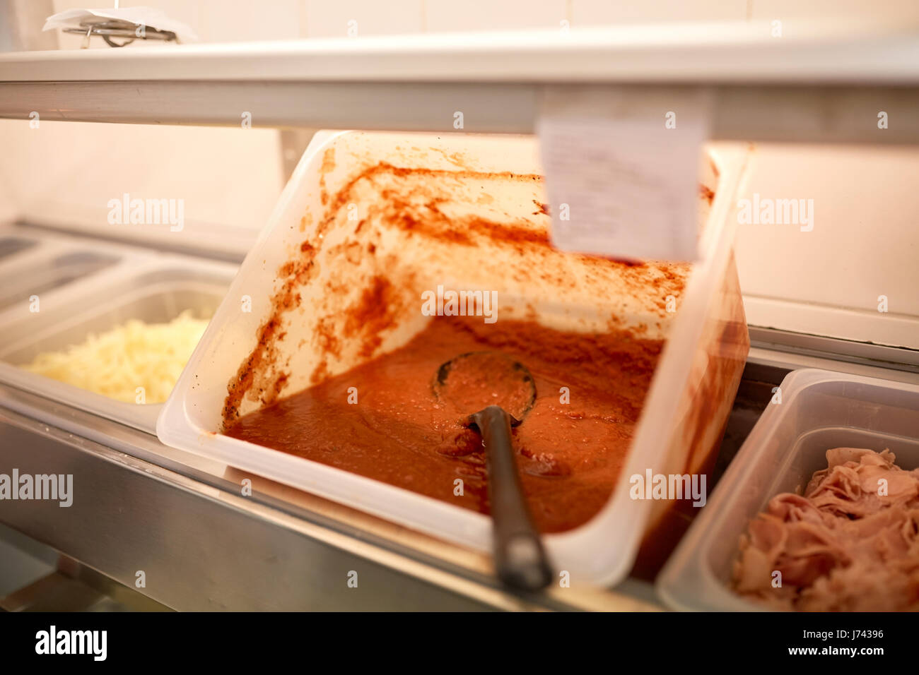 Tomato sauce container hi-res stock photography and images - Alamy