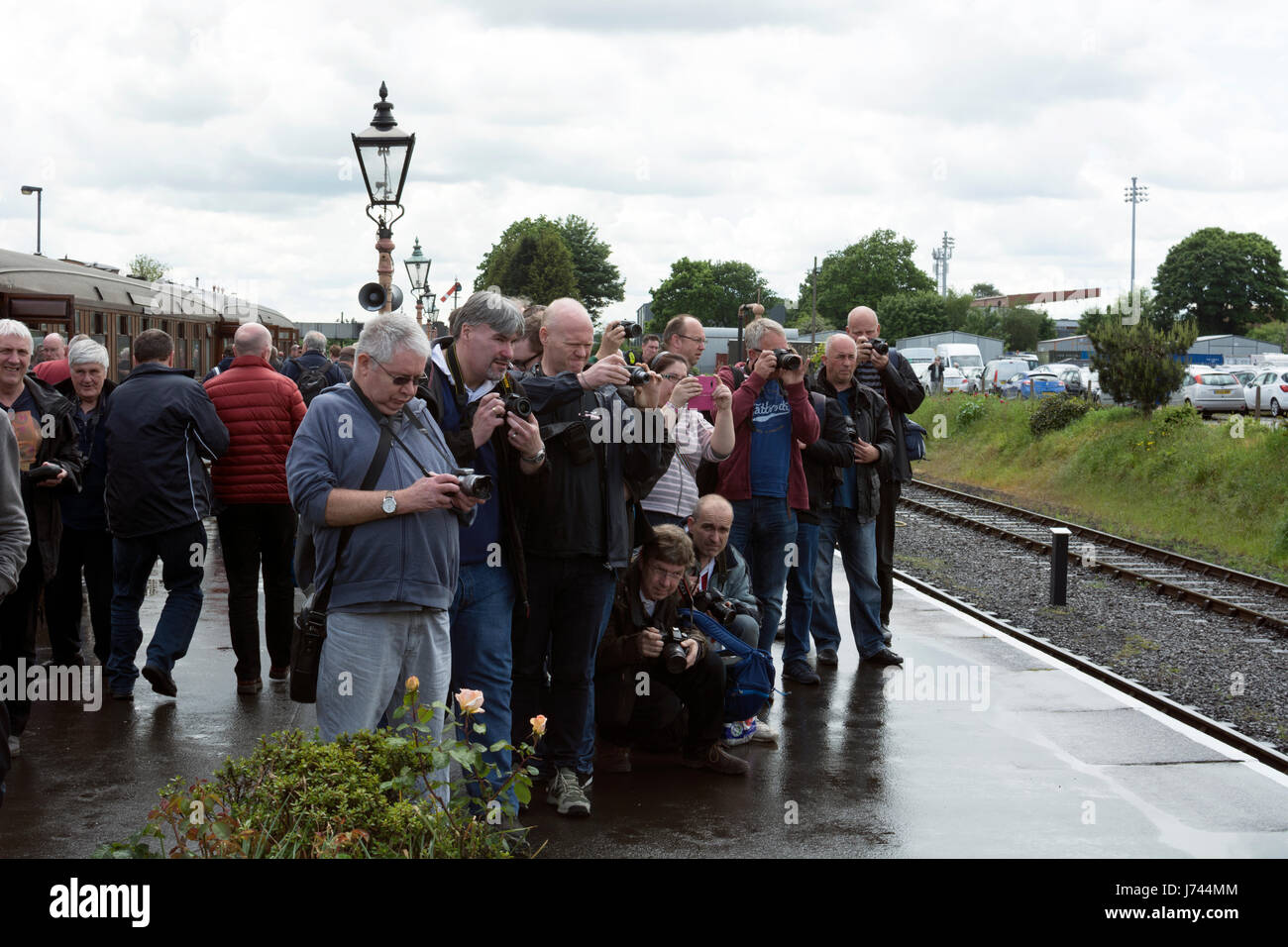 Rail enthusiasts a the Spring Diesel Festival at the Severn Valley ...
