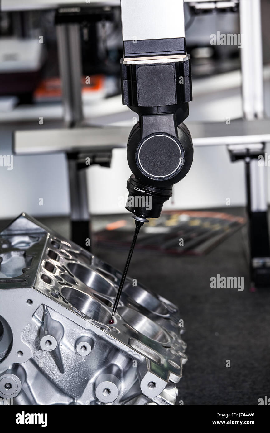 Laser measurement device hi-res stock photography and images - Alamy