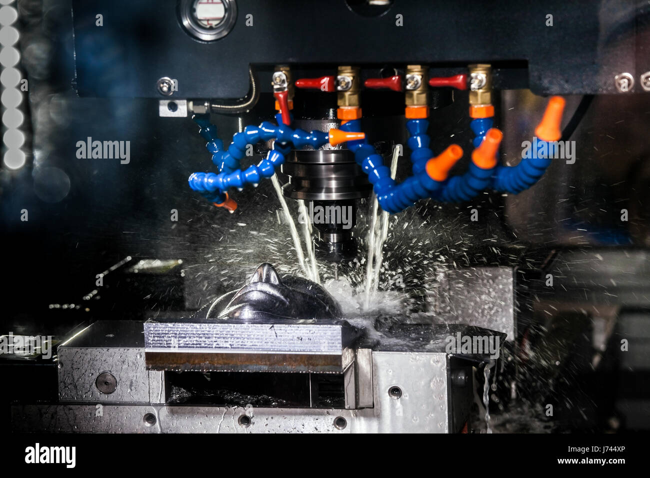 Milling machining center Stock Photo - Alamy