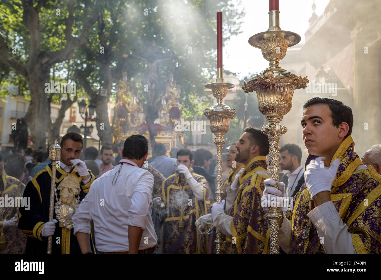 During the Easter week, processions with the image of Christ and the ...