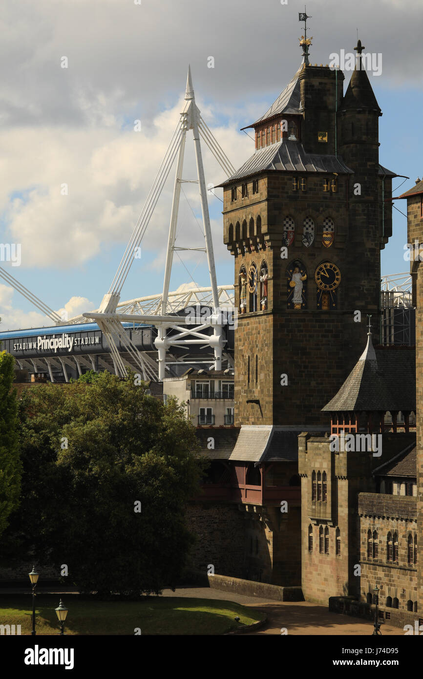 Castles soccer hi-res stock photography and images - Alamy