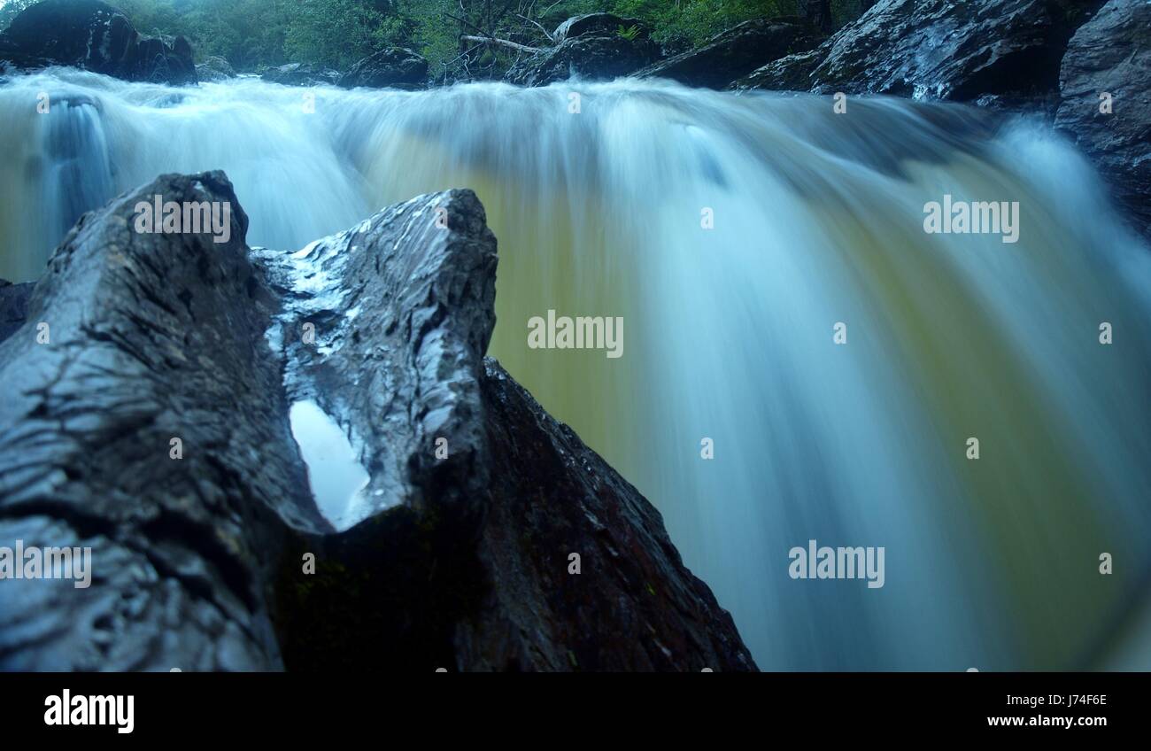 waterfall rock waterfall scotland course of a river flash over to fall ...