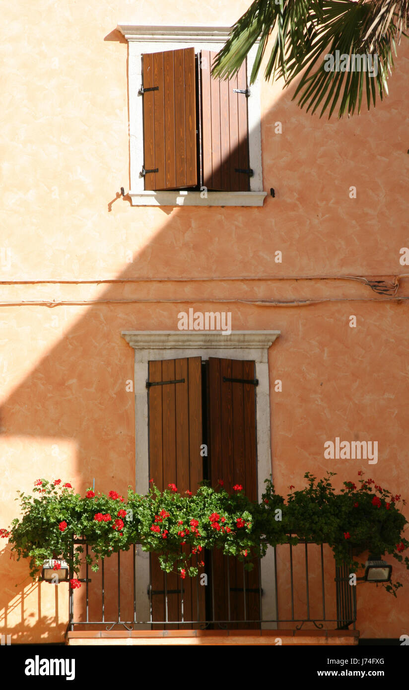 house building idea perspective point of view approach view opinion ...