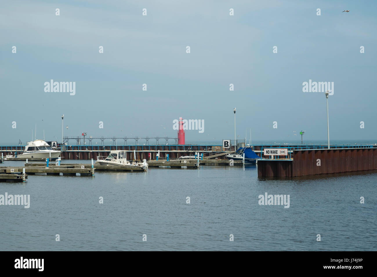 Kewaunee lighthouse hi-res stock photography and images - Alamy