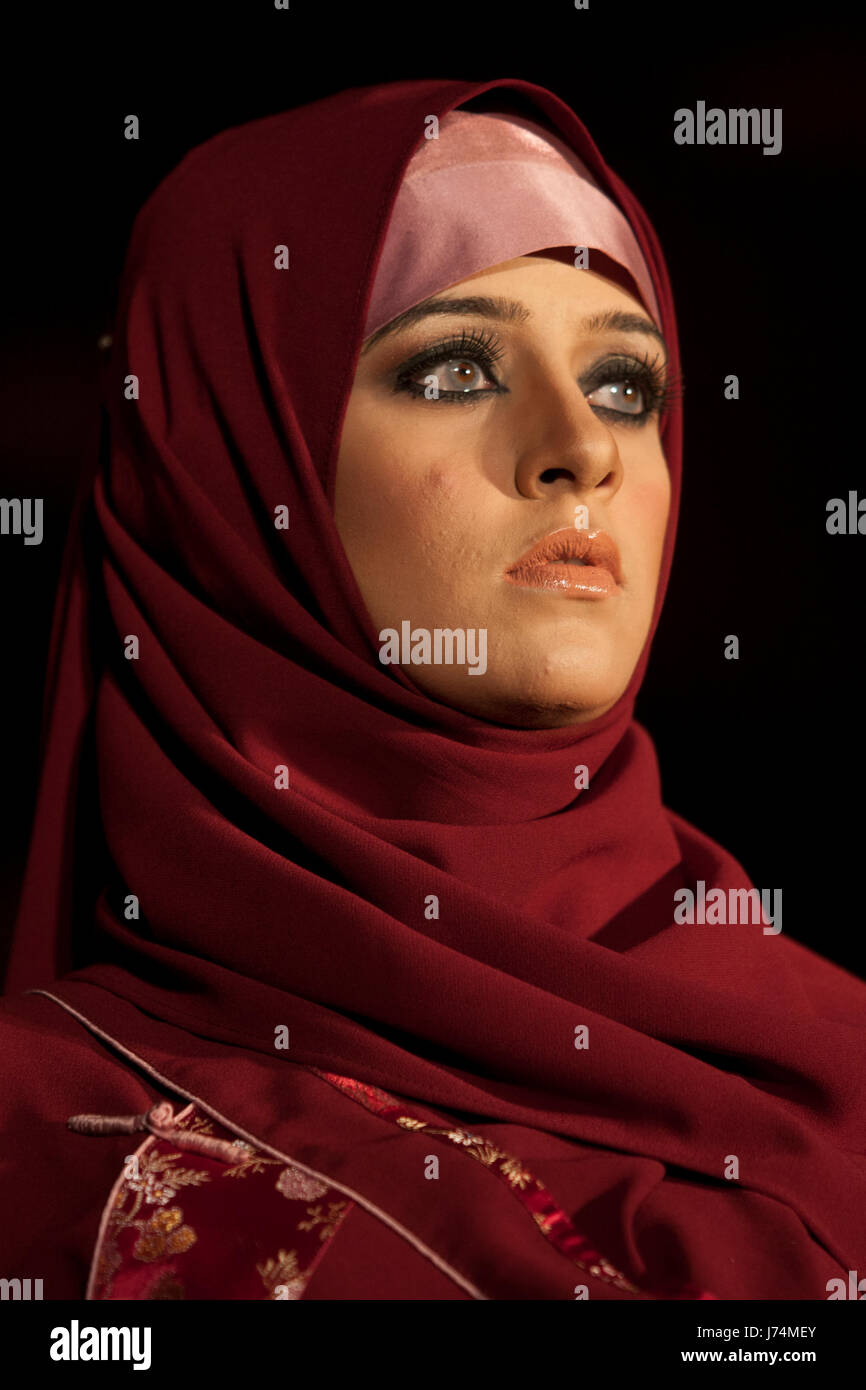 Beautiful young fashion model girl posing on Dhaka Fashion Week event. Dhaka, Bangladesh Stock ...