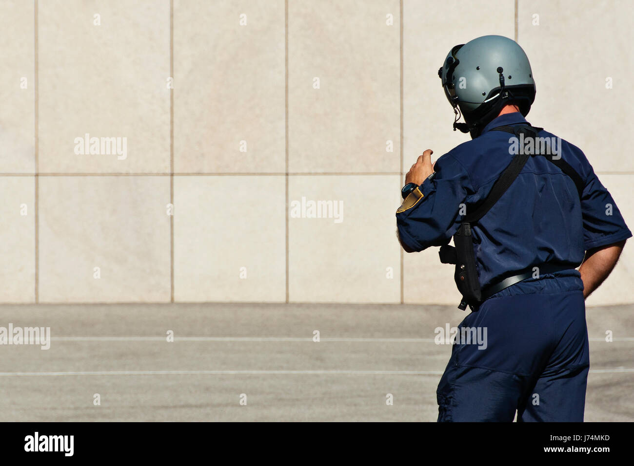 helicopter pilot police Stock Photo - Alamy