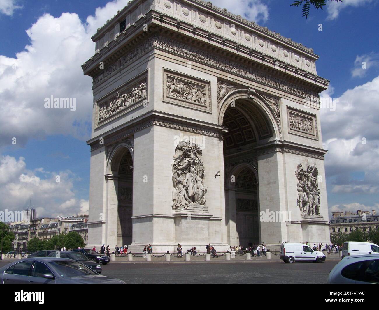 city town tourism goal passage gate archgway gantry sightseeing paris ...