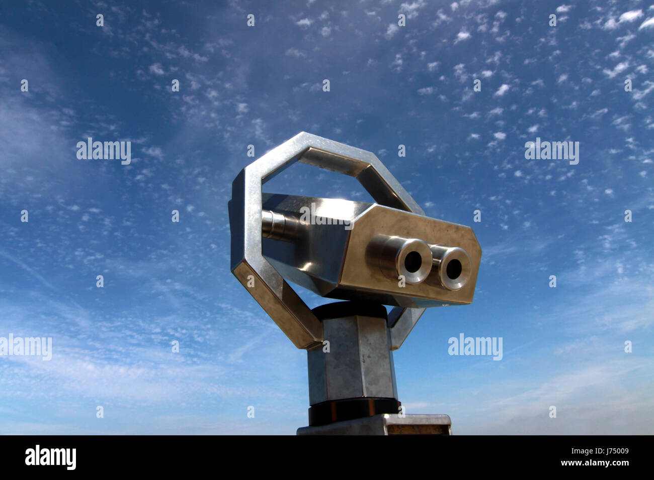 check guard distance look glancing see view looking peeking looking at ...