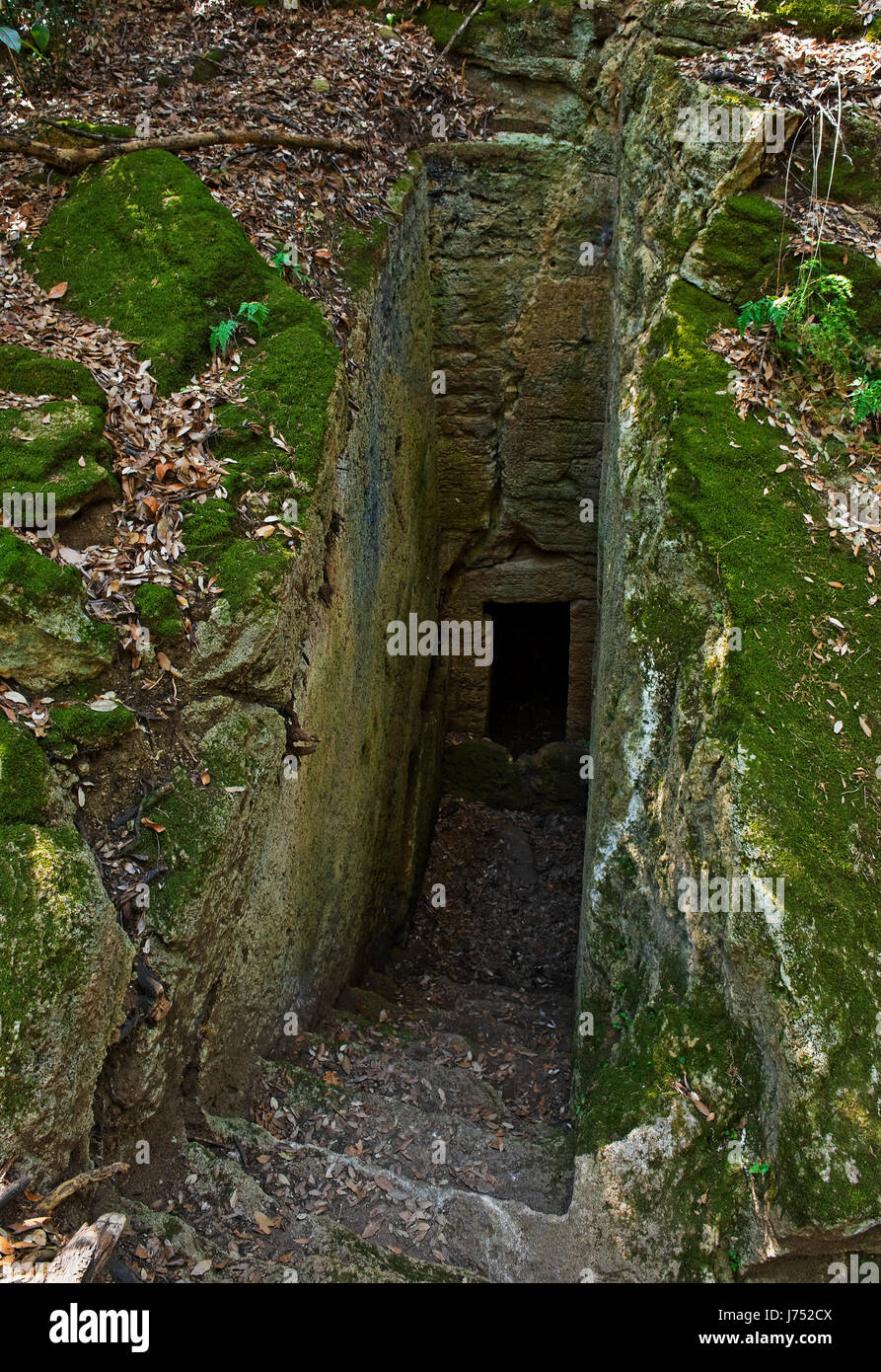 historical europe sightseeing tuscany emblem italy grave travel ...