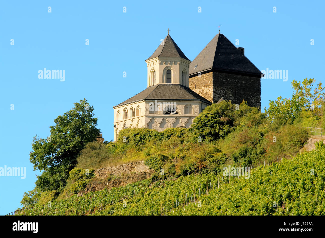 obernburg - castle oberburg 01 Stock Photo - Alamy