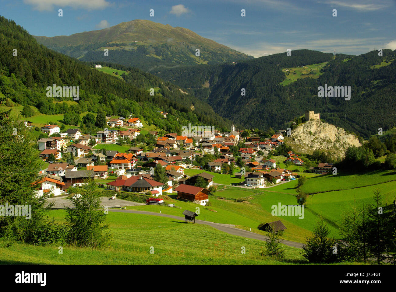 ladis laudegg - ladis castle laudegg 12 Stock Photo - Alamy