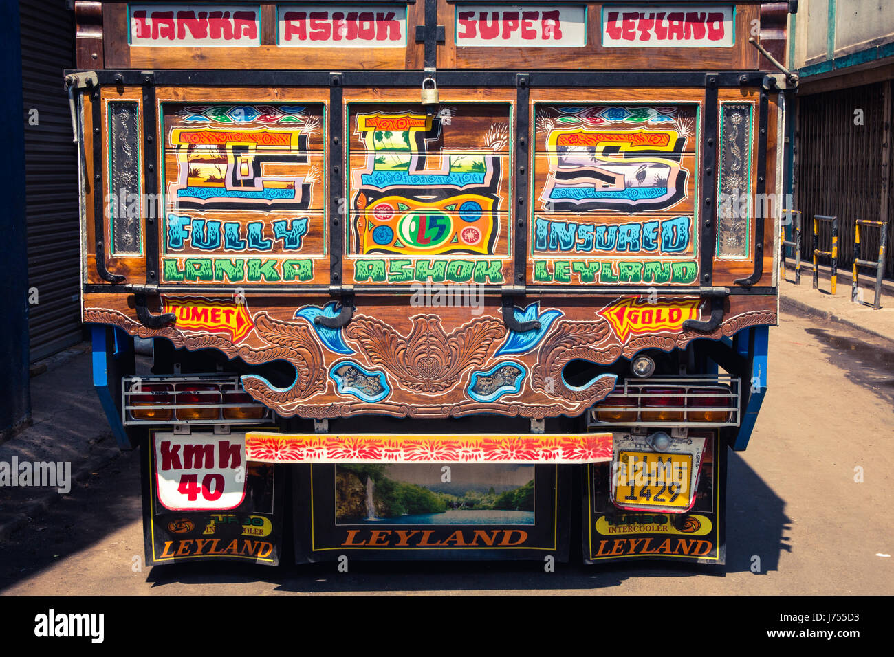 Leyland trucks hi-res stock photography and images - Alamy