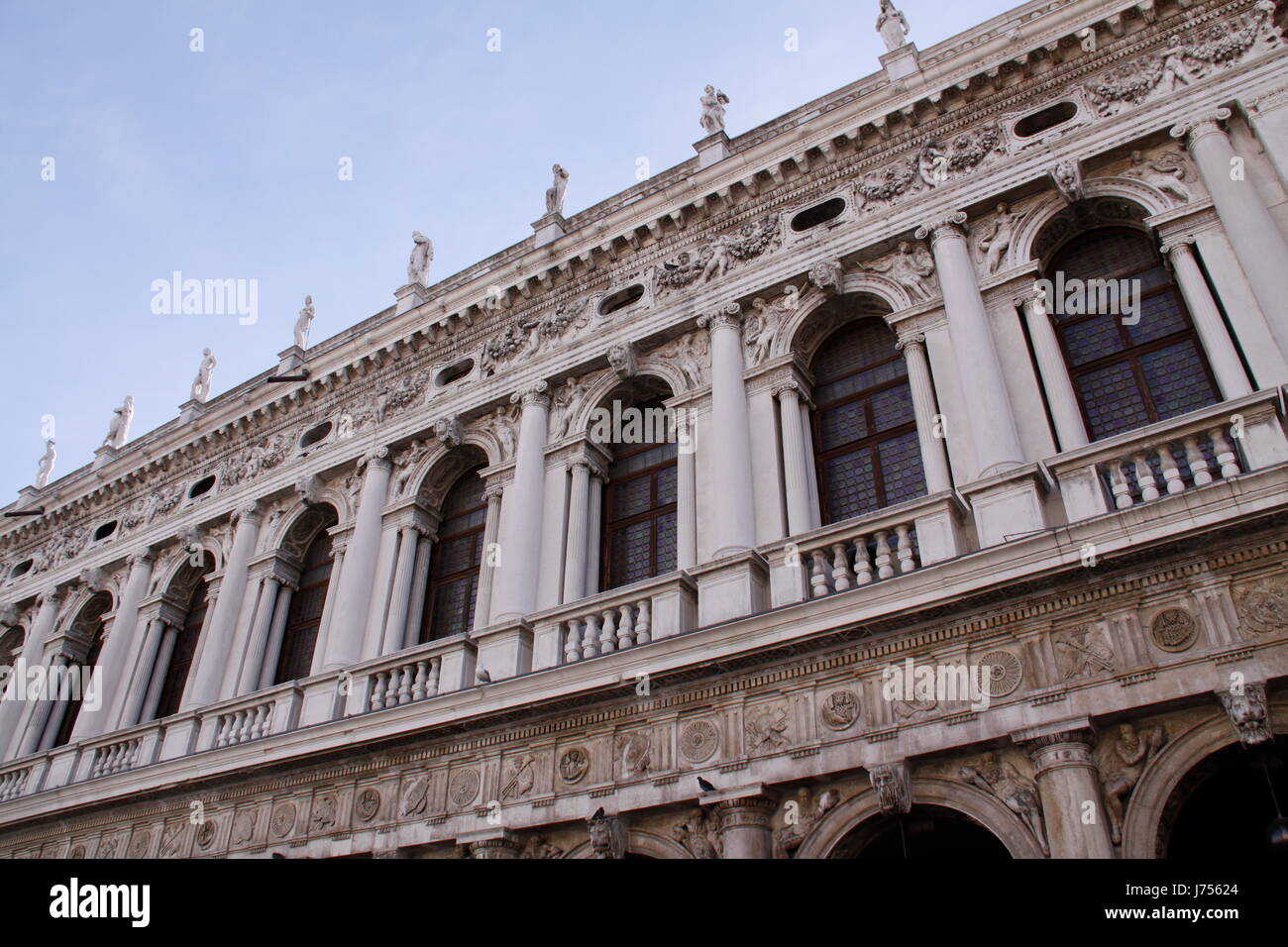 historical venice square italy building old buildings house building ...