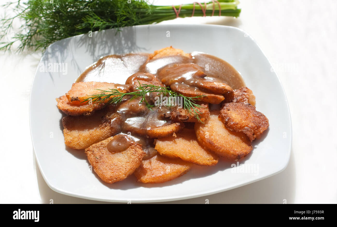 disc sauce german discs remains bavarian fried dumpling lump dumplings ...