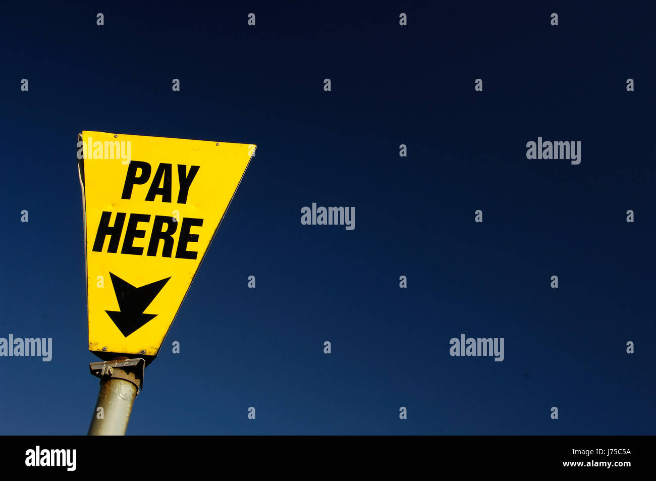 Pay at meter sign Stock Photo - Alamy
