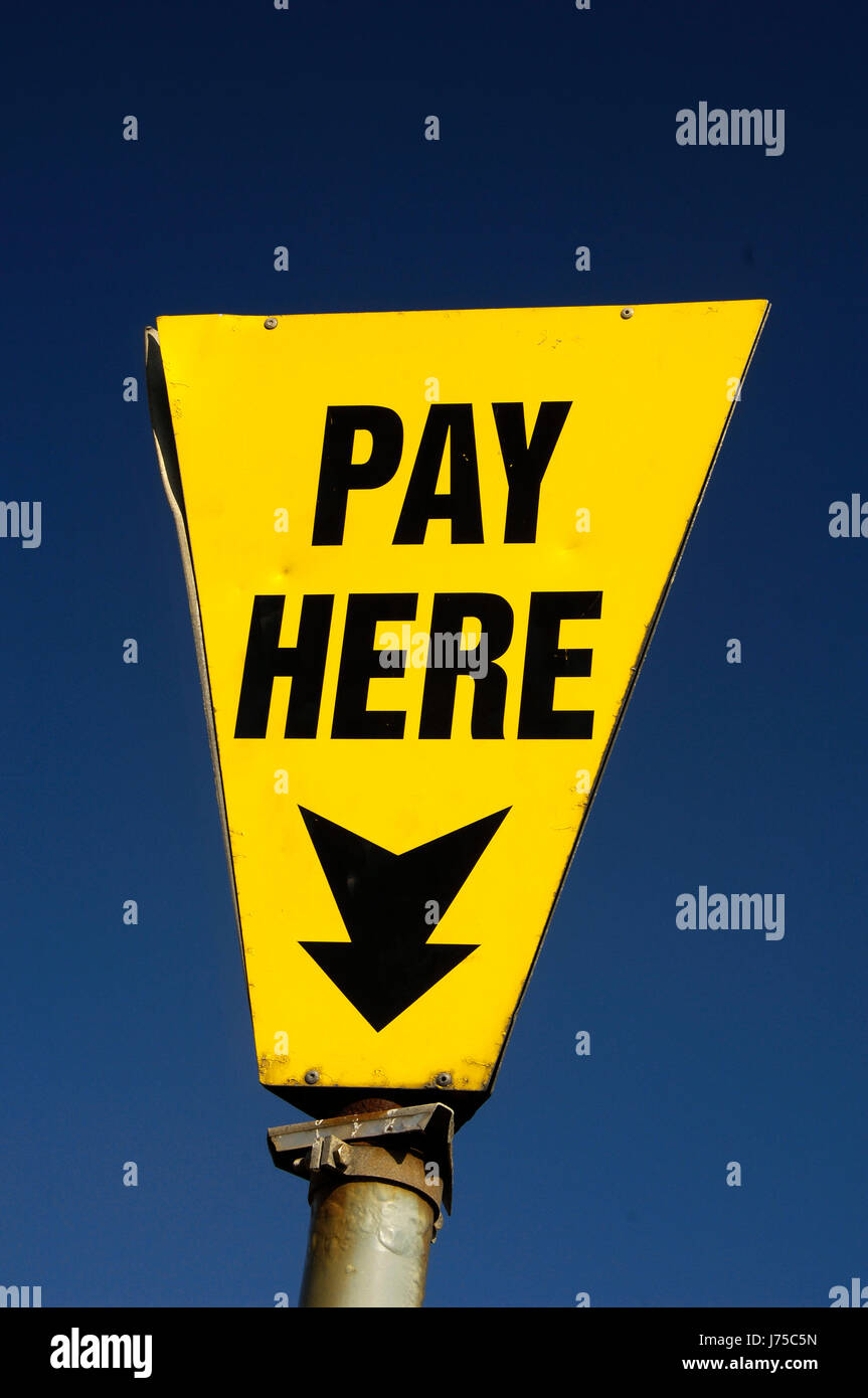 Pay at meter sign Stock Photo - Alamy