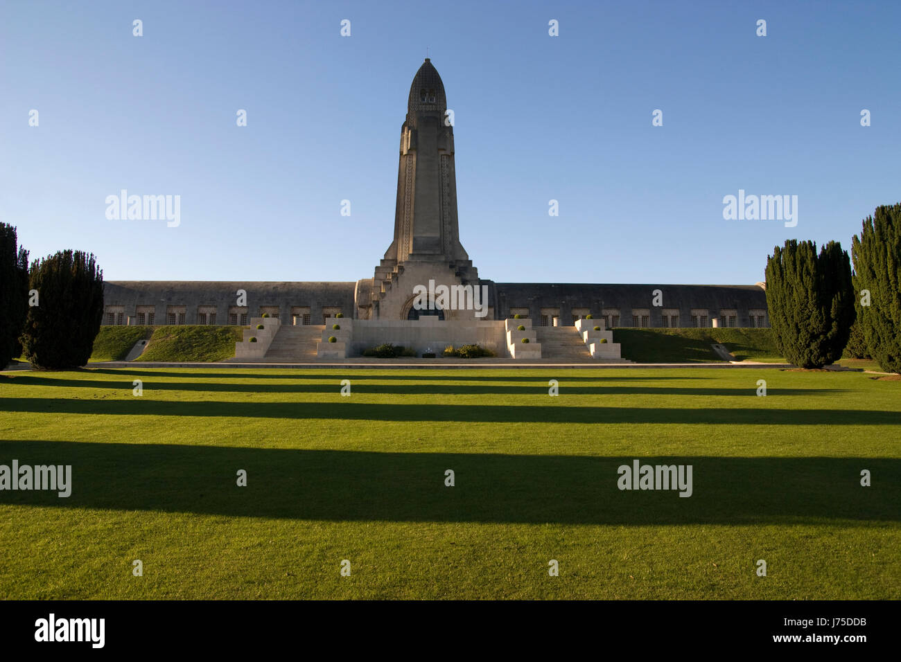cemetery france angel angels religion memorial death heaven paradise ...