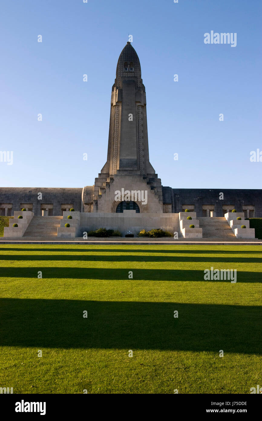 cemetery france angel angels religion memorial death heaven paradise ...