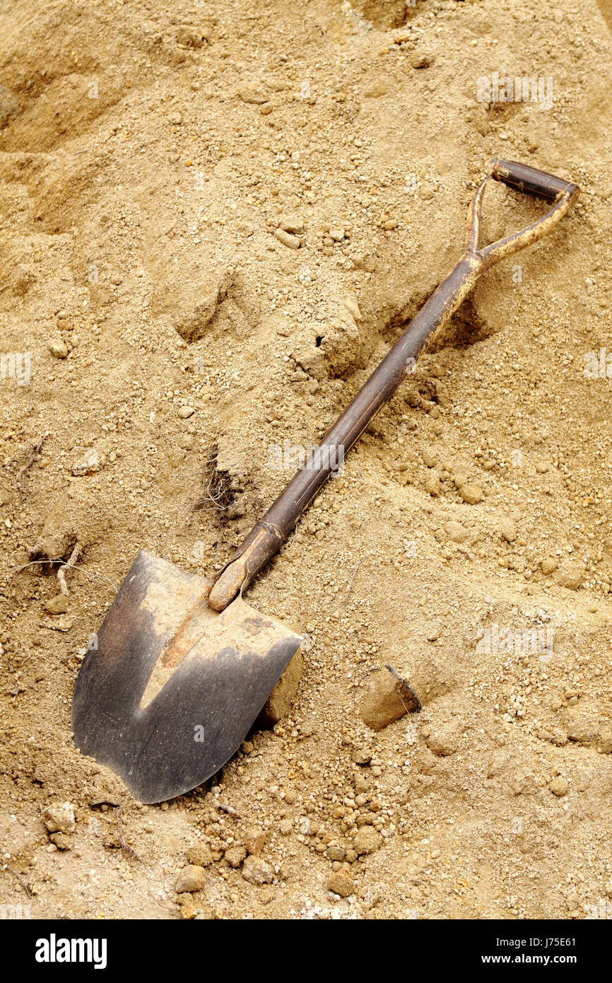 dirty shovel old sands sand tool object build spare time free time ...