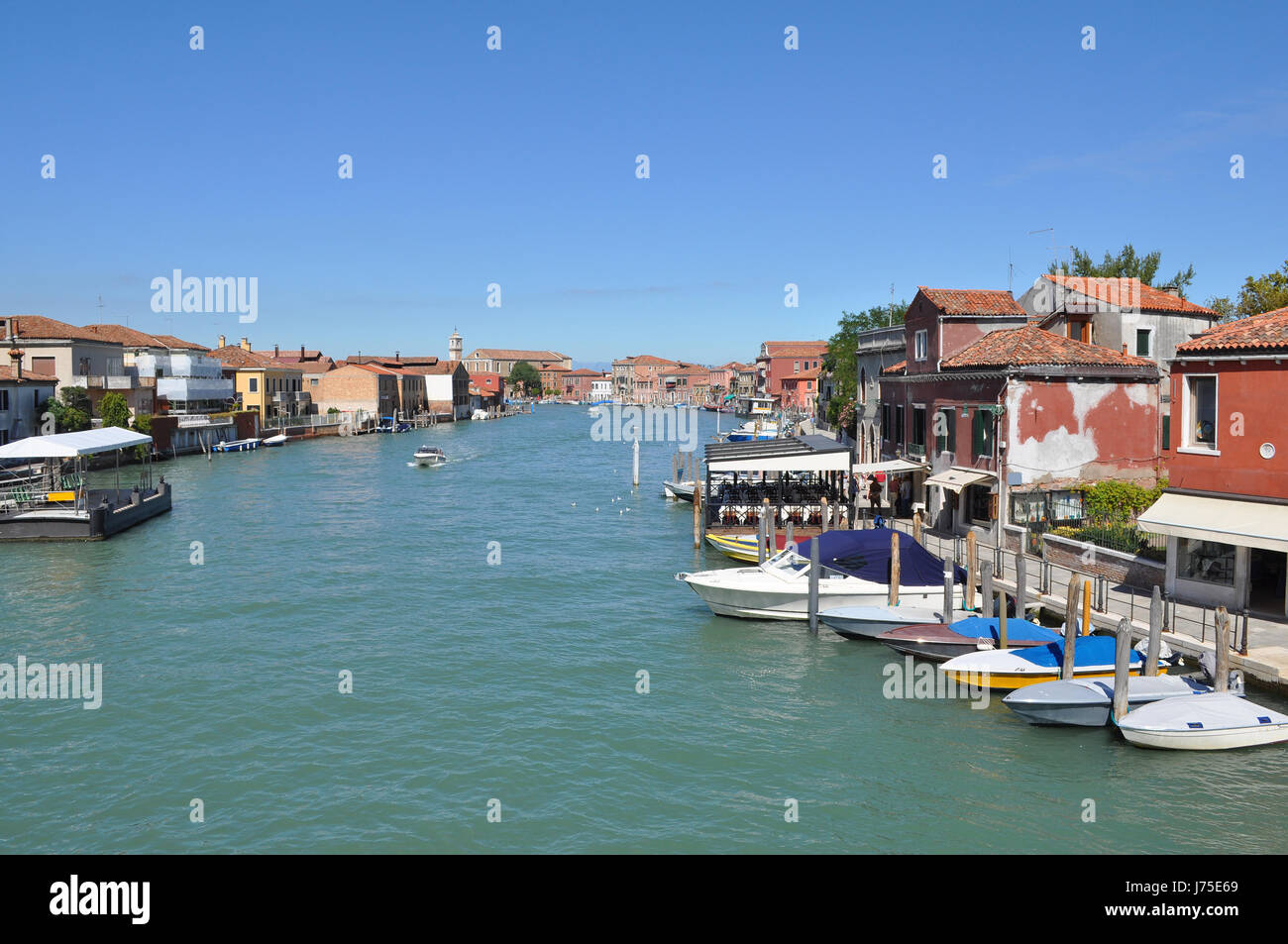 city town venice style of construction architecture architectural style ...