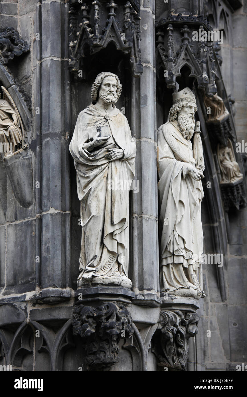 saint all religion statue catholic saint catholicism evangelist all ...