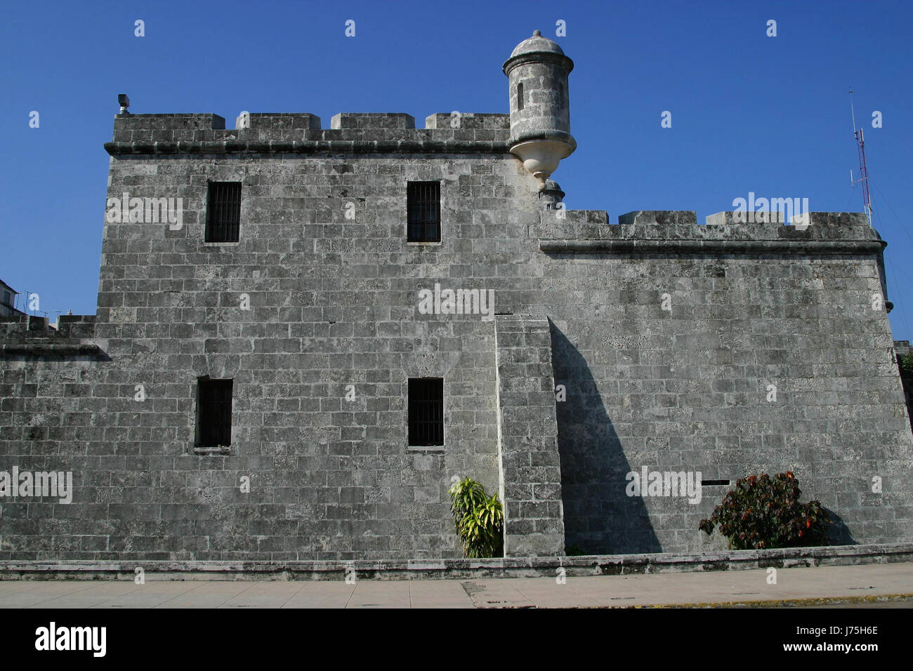 Cuba jail hi-res stock photography and images - Alamy