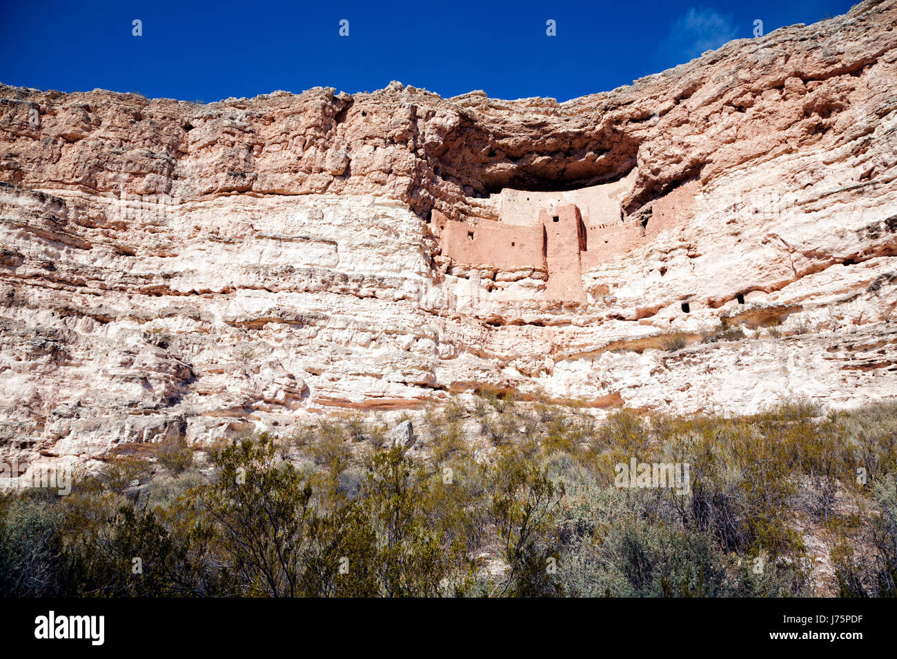 monument arizona cliff castle ancient dwellings indian chateau blue ...