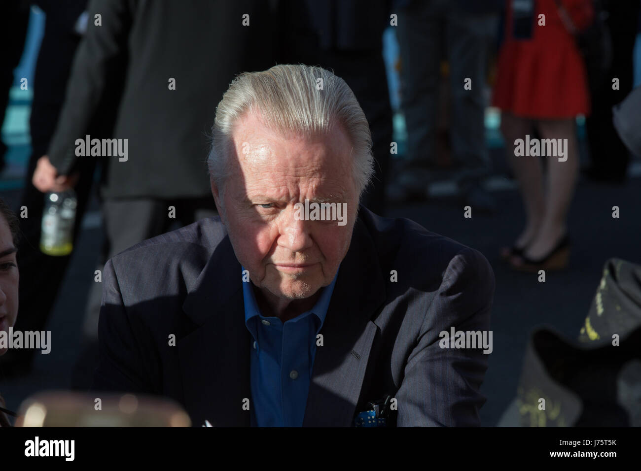 Jon Voight attends the premiere of Disney's 'Pirates Of The Caribbean ...