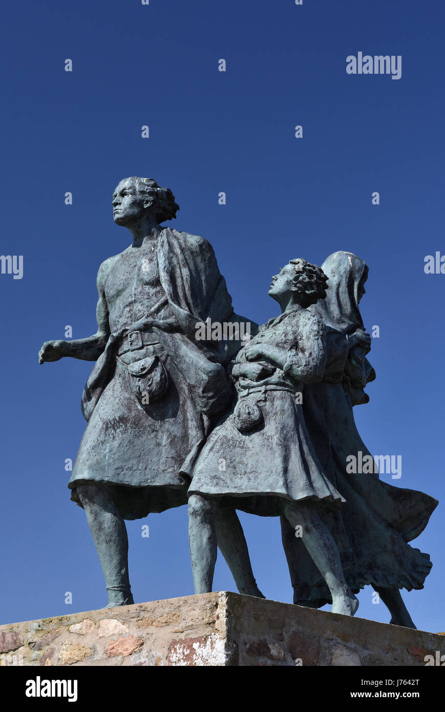 The emigrants statue hi-res stock photography and images - Alamy