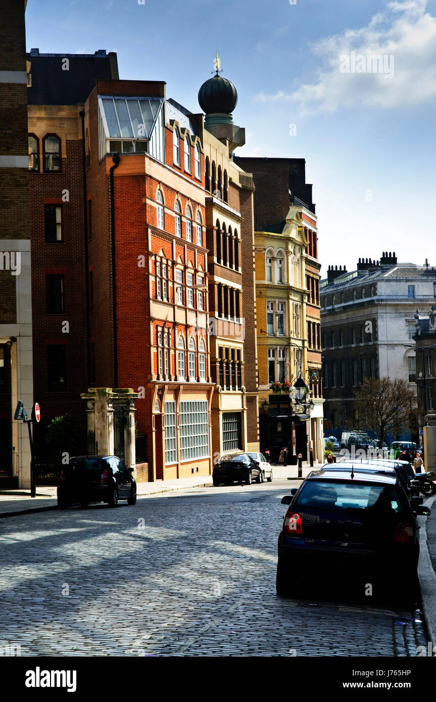 London Cobblestone Street England High Resolution Stock Photography and ...