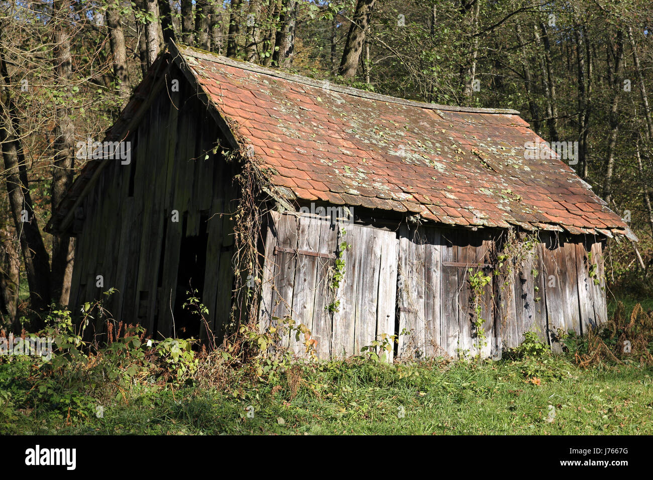Farming hut hi-res stock photography and images - Alamy