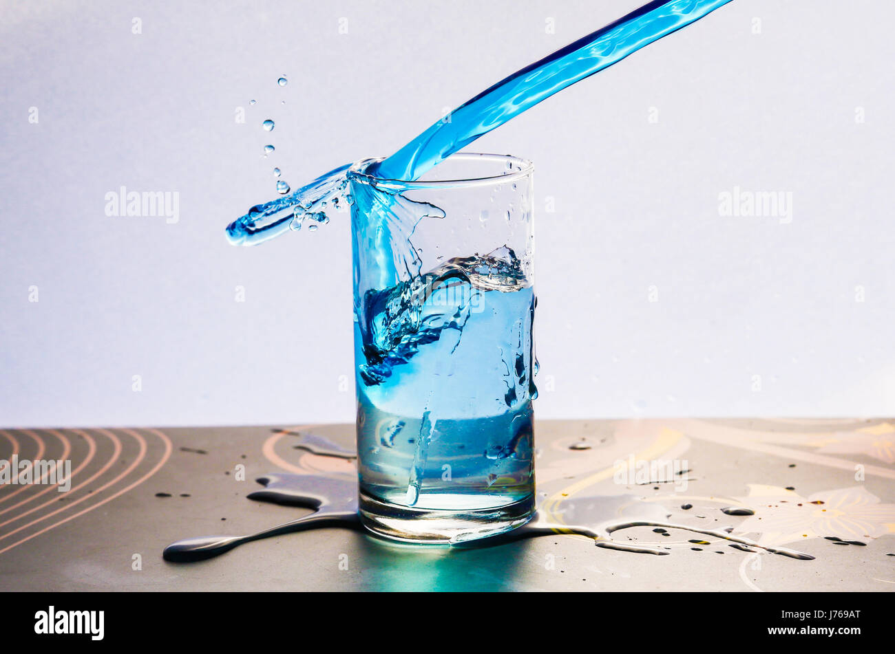 freezing water splash photography Stock Photo - Alamy