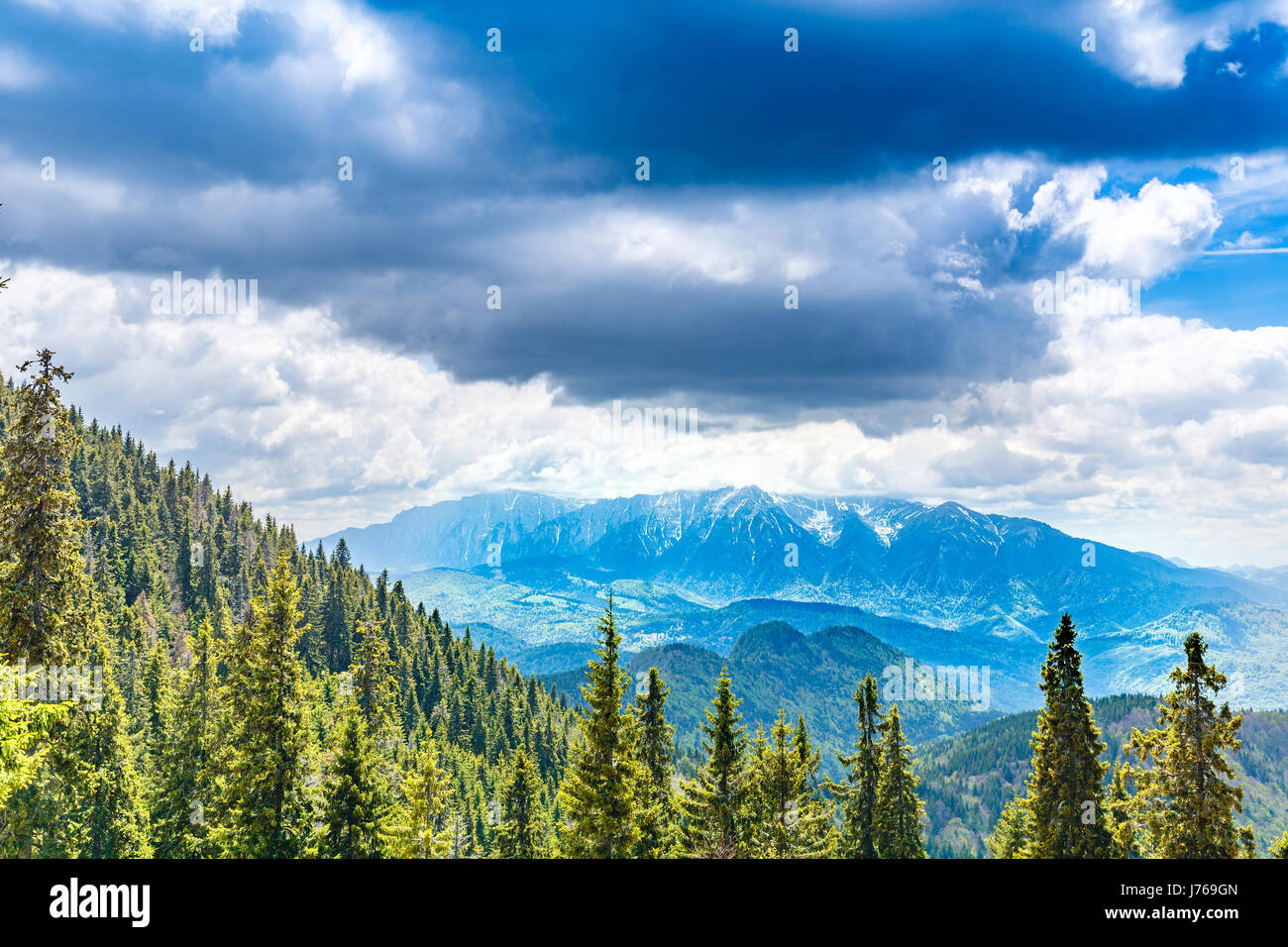 Postavarul massif hi-res stock photography and images - Alamy