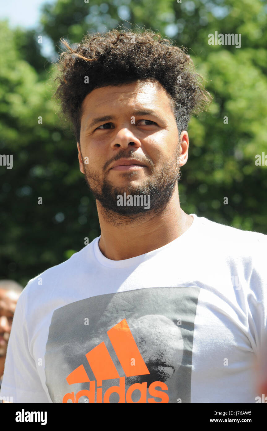 Portraits of French tennis player Jo-Wilfried Tsonga Stock Photo - Alamy