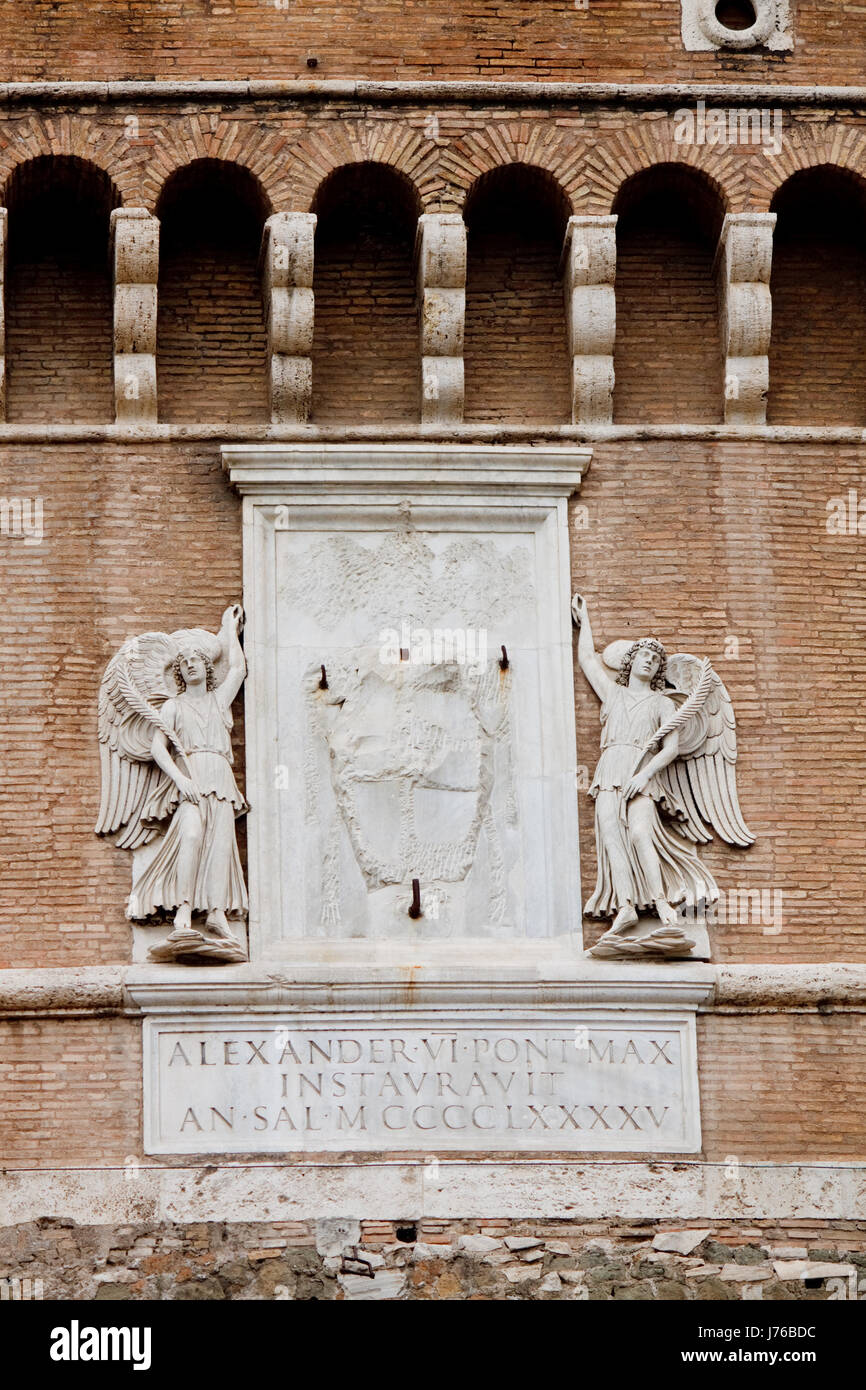 monument stone round about europe wall Rome roma pope museum ruins ...