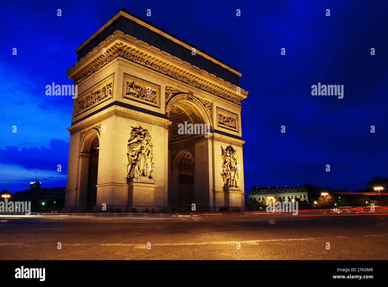night nighttime arch paris blue travel monument famous traffic ...