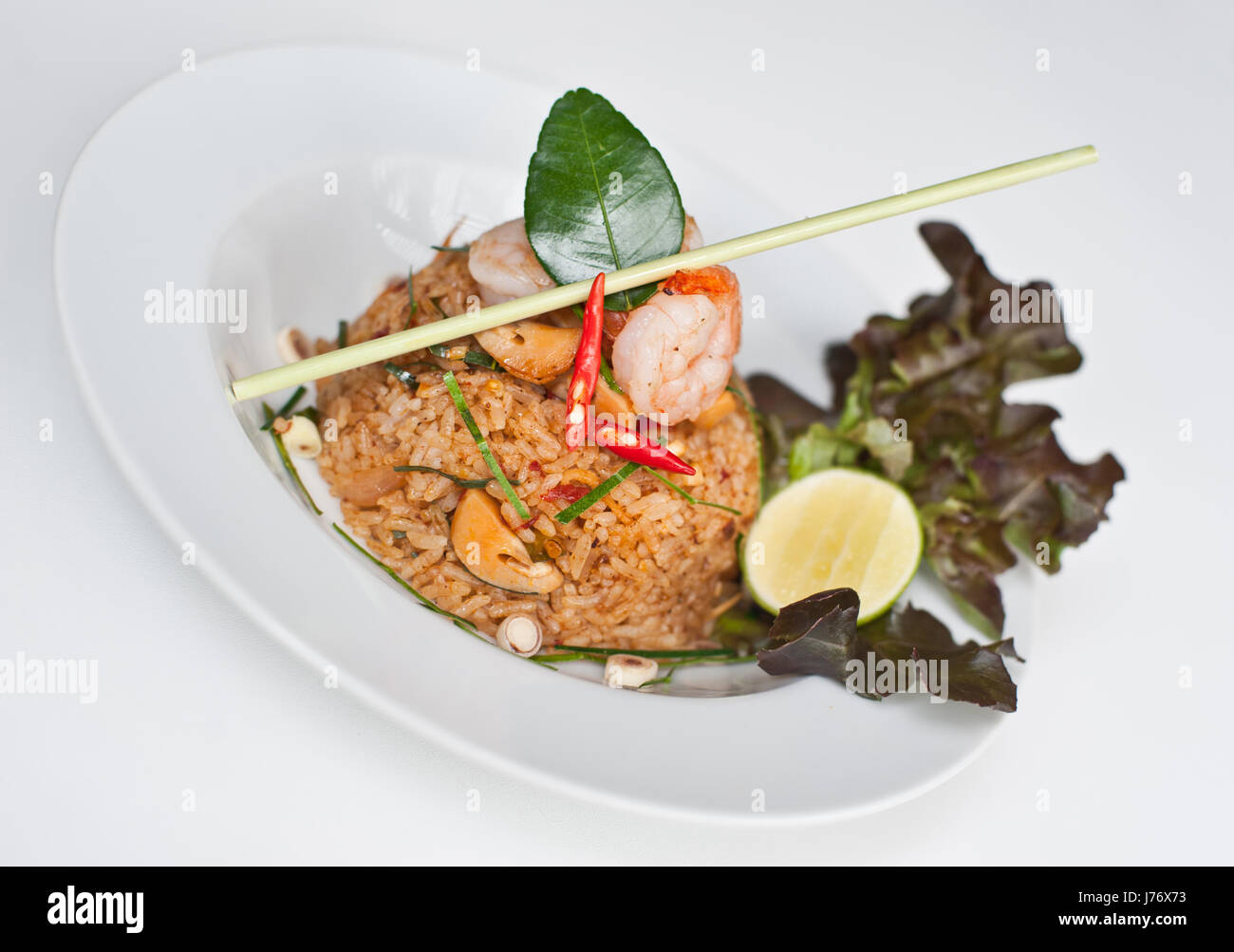 Fried rice with chili and prawns (Khao Pad Tom Yum Kung) / Thai Spicy ...