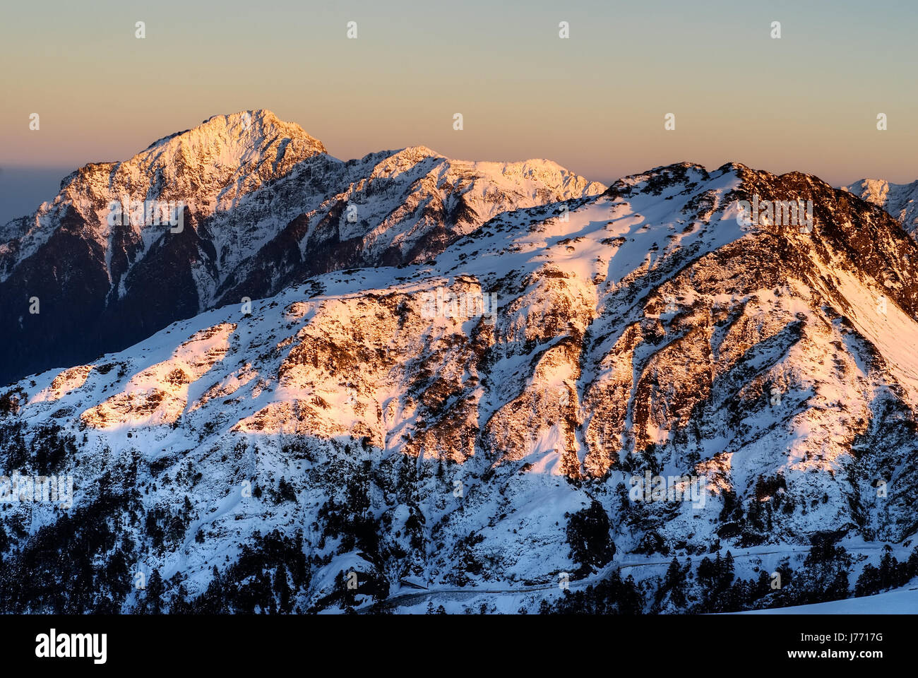 colour sunset golden outdoor dapper accosting pretty prettily prettier ...