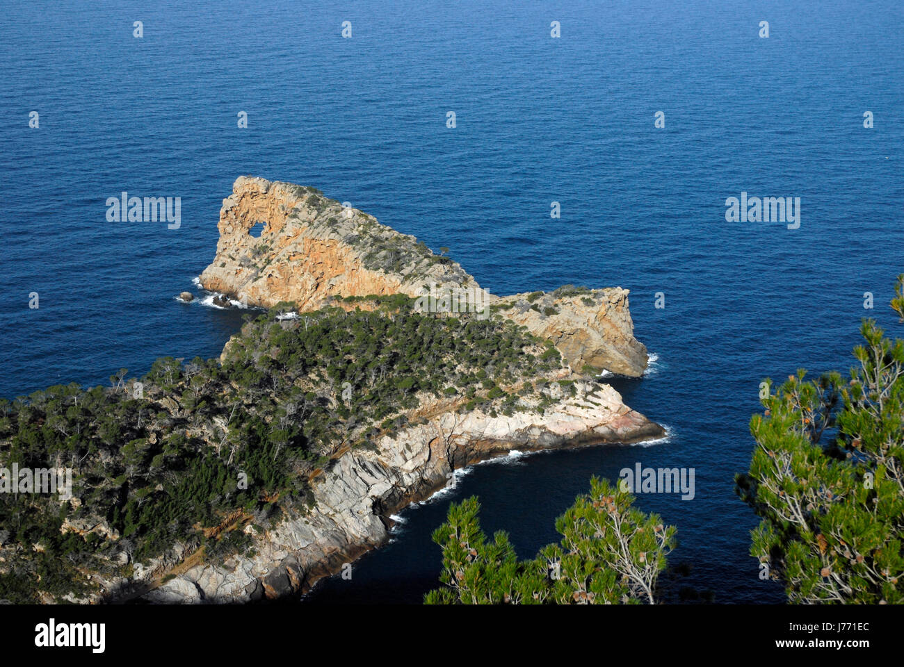 peninsula na foradada Stock Photo - Alamy
