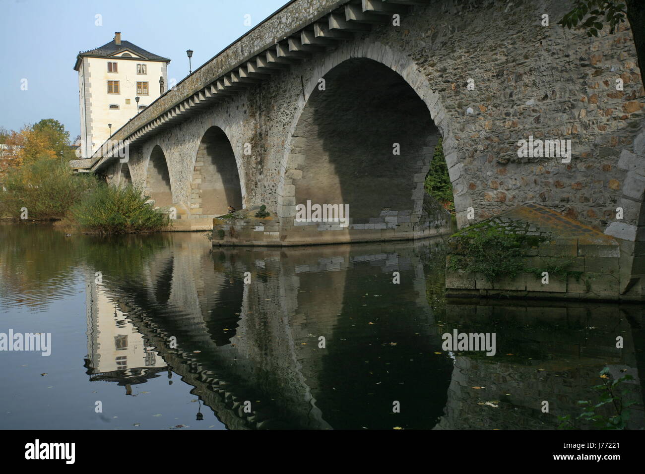 bridge arched bridge middle ages tower waters antique roman river water ...