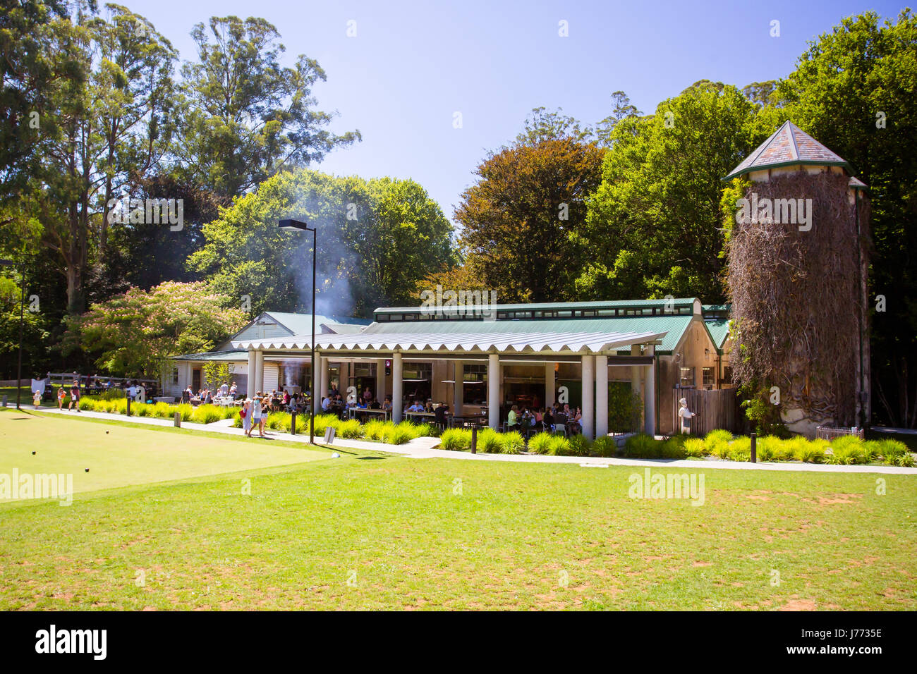 Dandenong ranges hi-res stock photography and images - Alamy