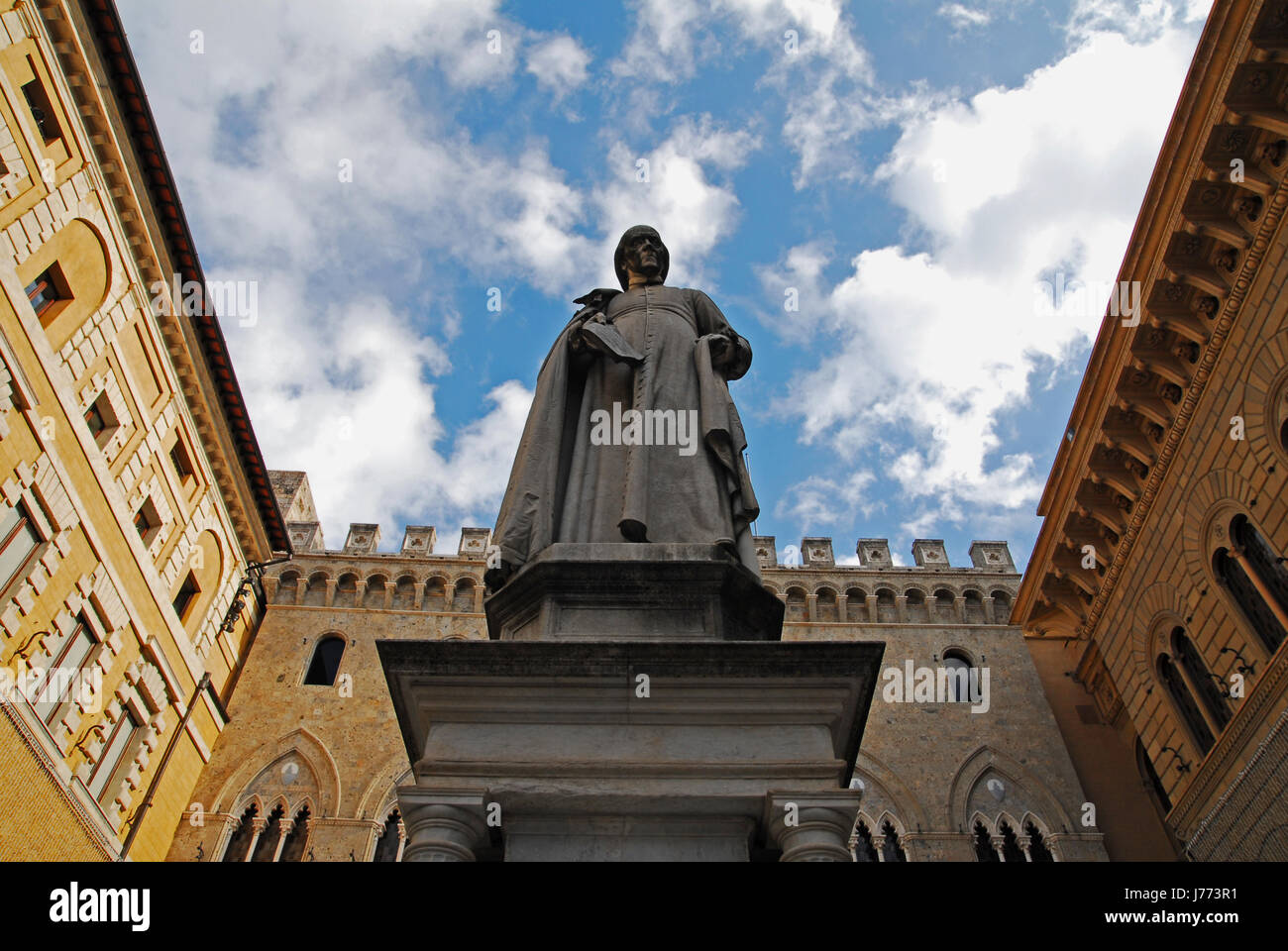 monument tuscany sienna monument statue old town tuscany facade sienna ...