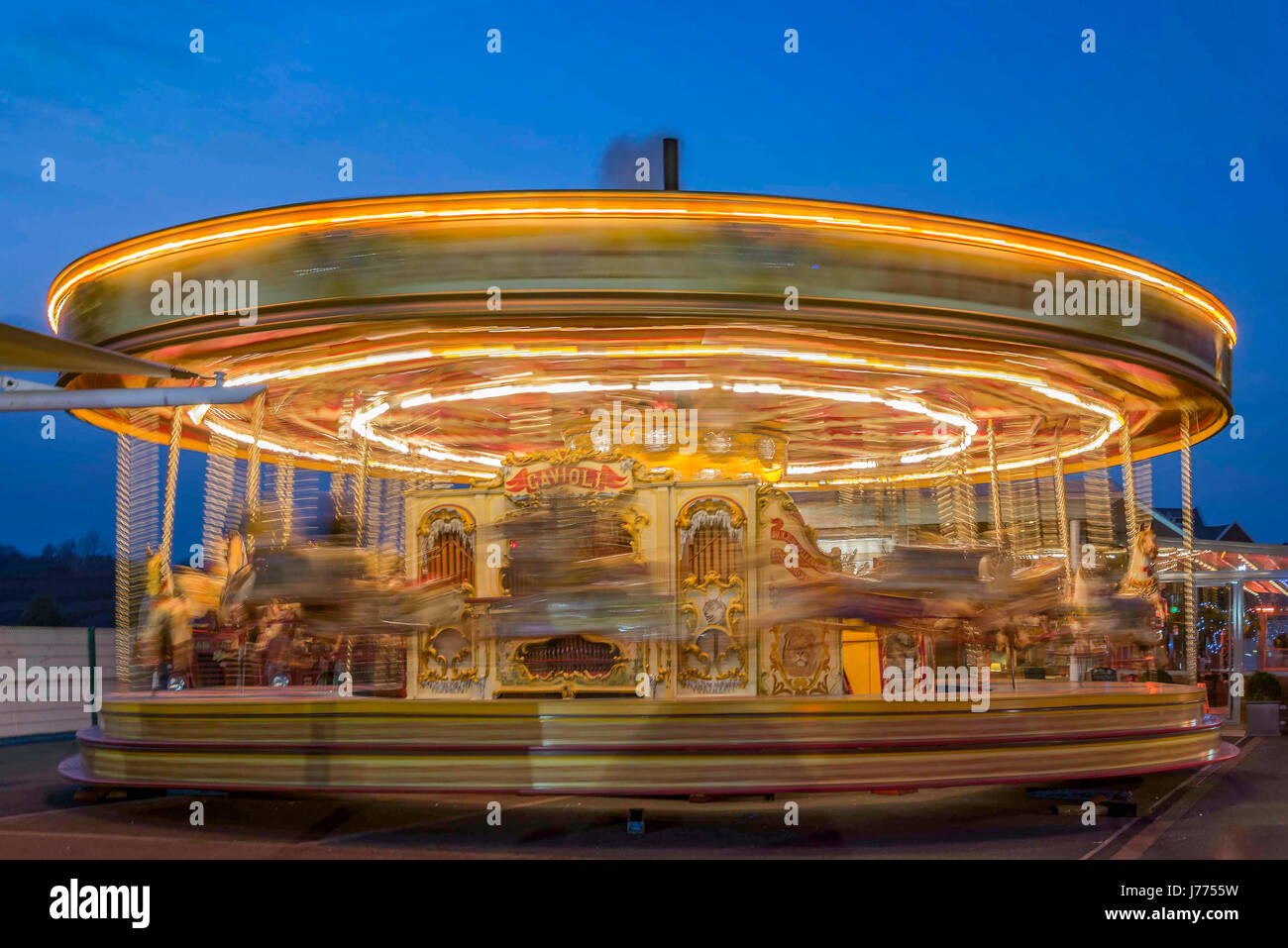 Fairground carousel ride gallopers steam hi-res stock photography and ...