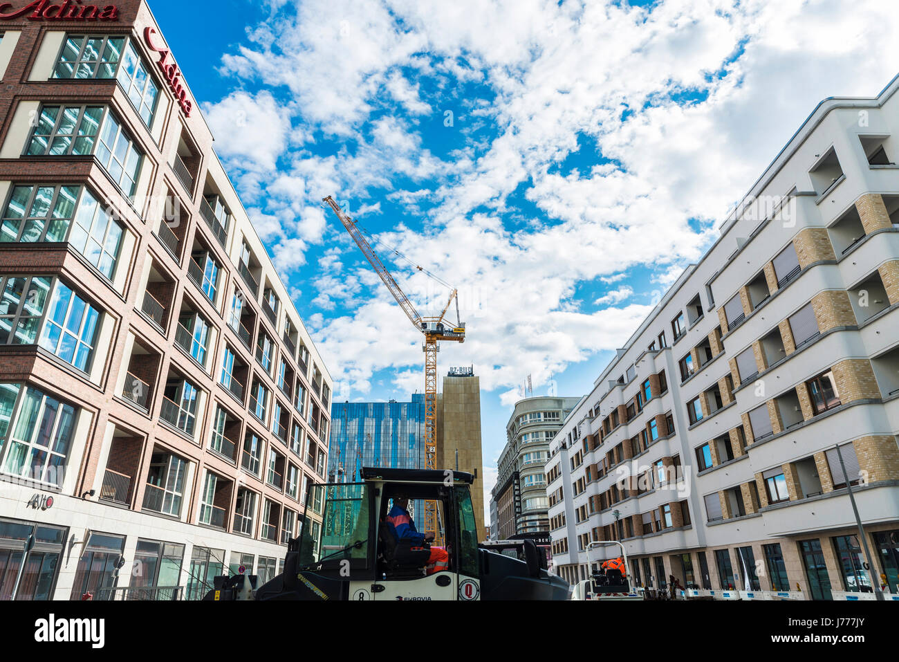 Berlin germany construction workers construction hi-res stock ...