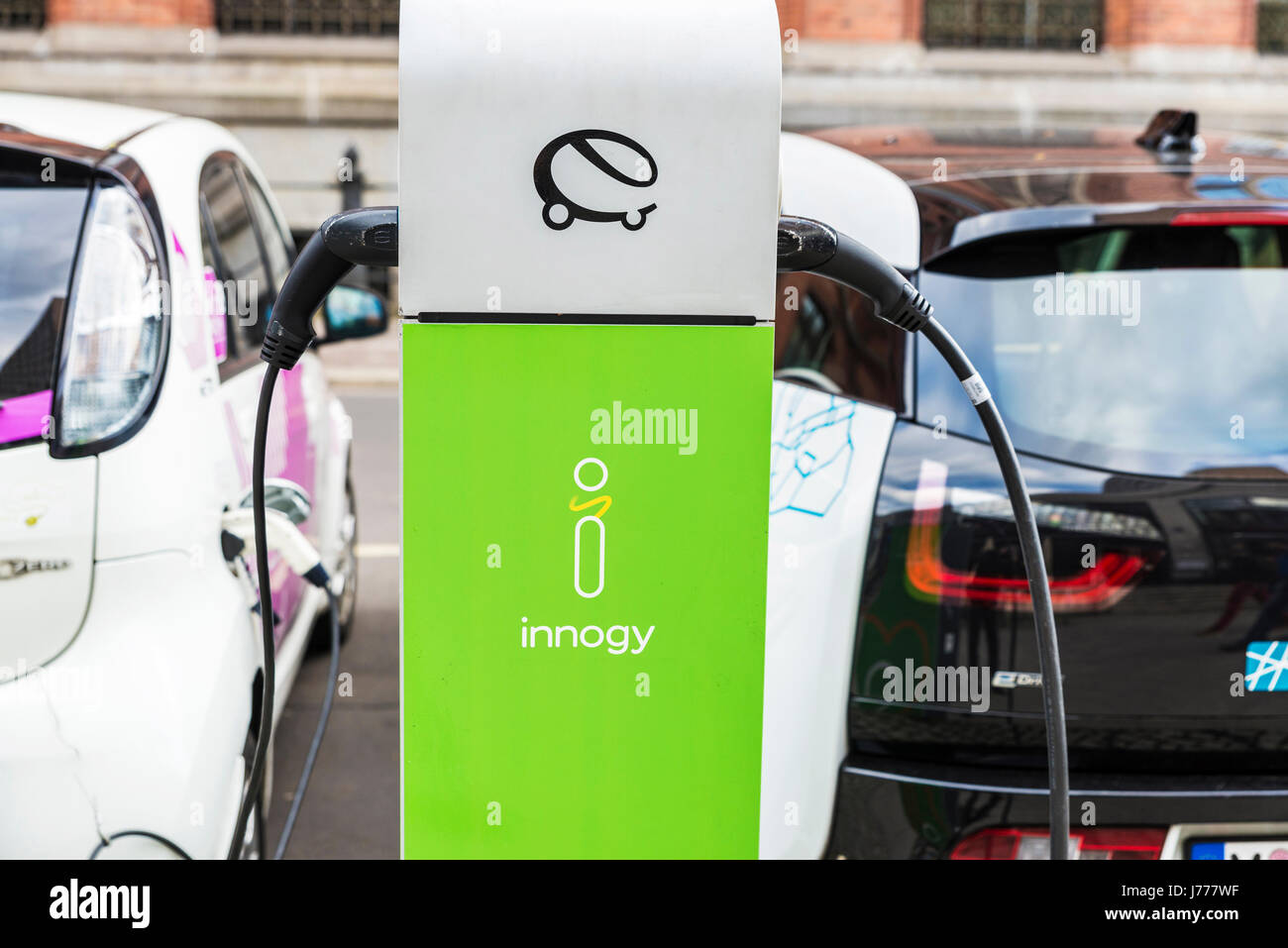 Innogy charging point hi res stock photography and images Alamy