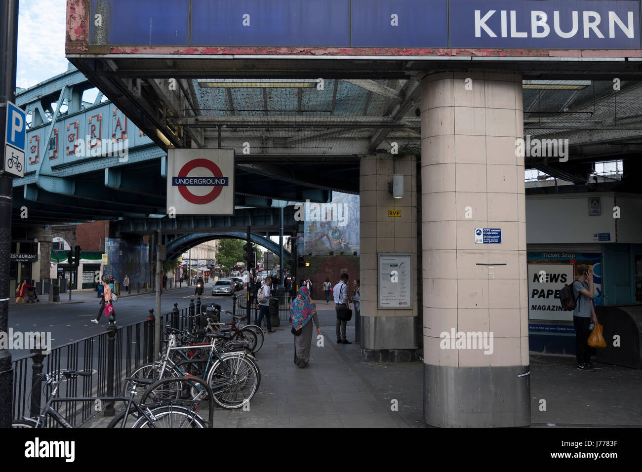 Kilburn underground hi-res stock photography and images - Alamy