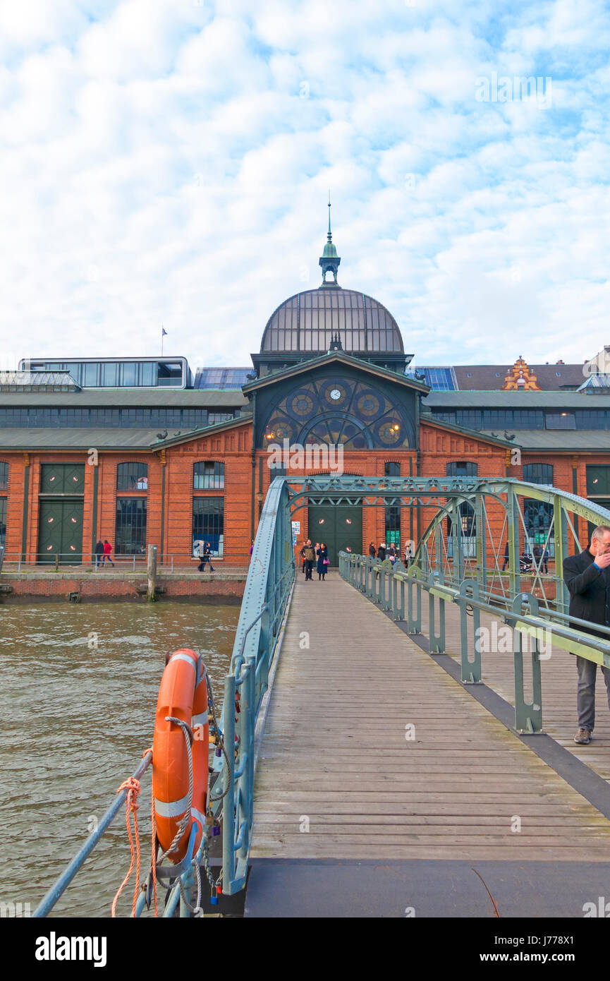 Hamburg landungsbruecken october hi-res stock photography and images ...