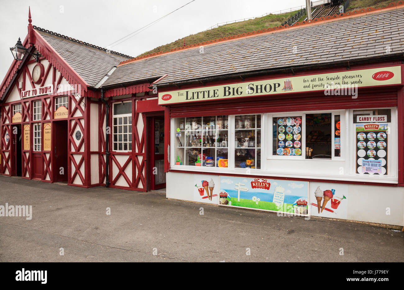 A shop and cliff lift entrance on the seafront at Saltburn by the Sea ...