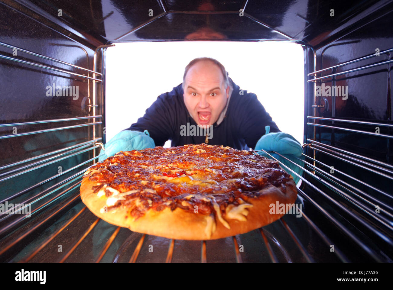 hunger kitchen cuisine pizza wonder bake oven enthusiasm amusement ...